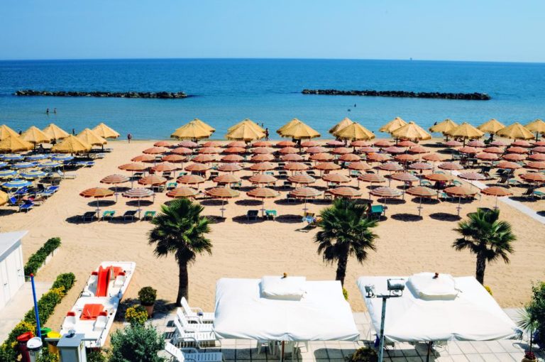 Le 5 migliori spiagge di Pescara e dintorni - PescaraIN Le 5 migliori spiagge di Pescara e dintorni - PescaraIN